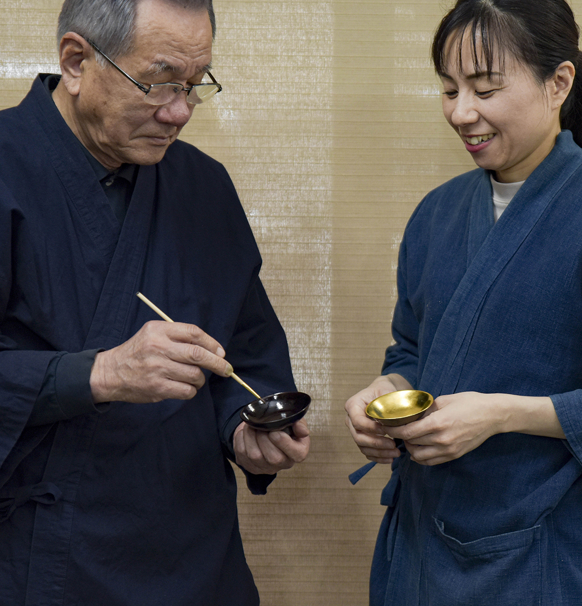 Golden sake cup|Handmade|Takatori ware|Dazaifu|Jobido